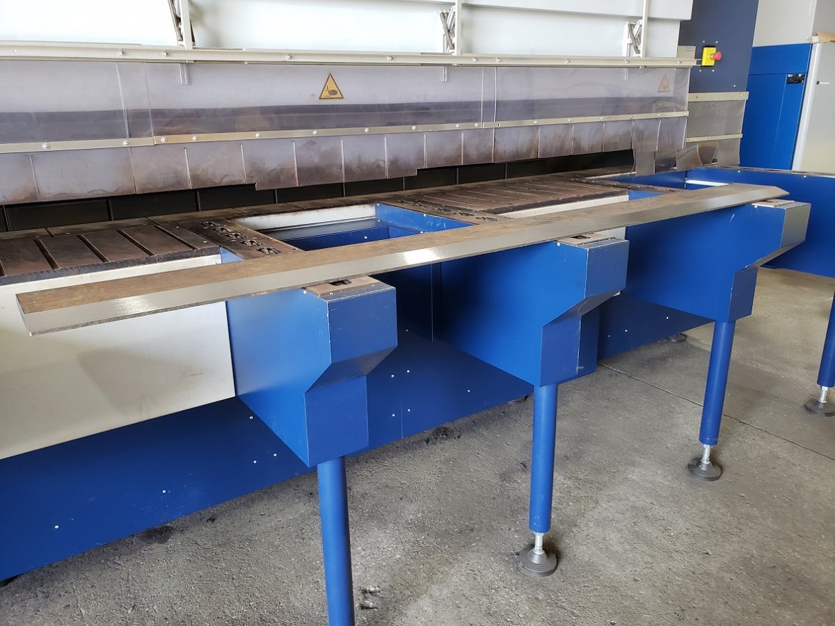 Before and After: AR 400 Armor Plate with 70 Degree Bevel – Precision Bevel